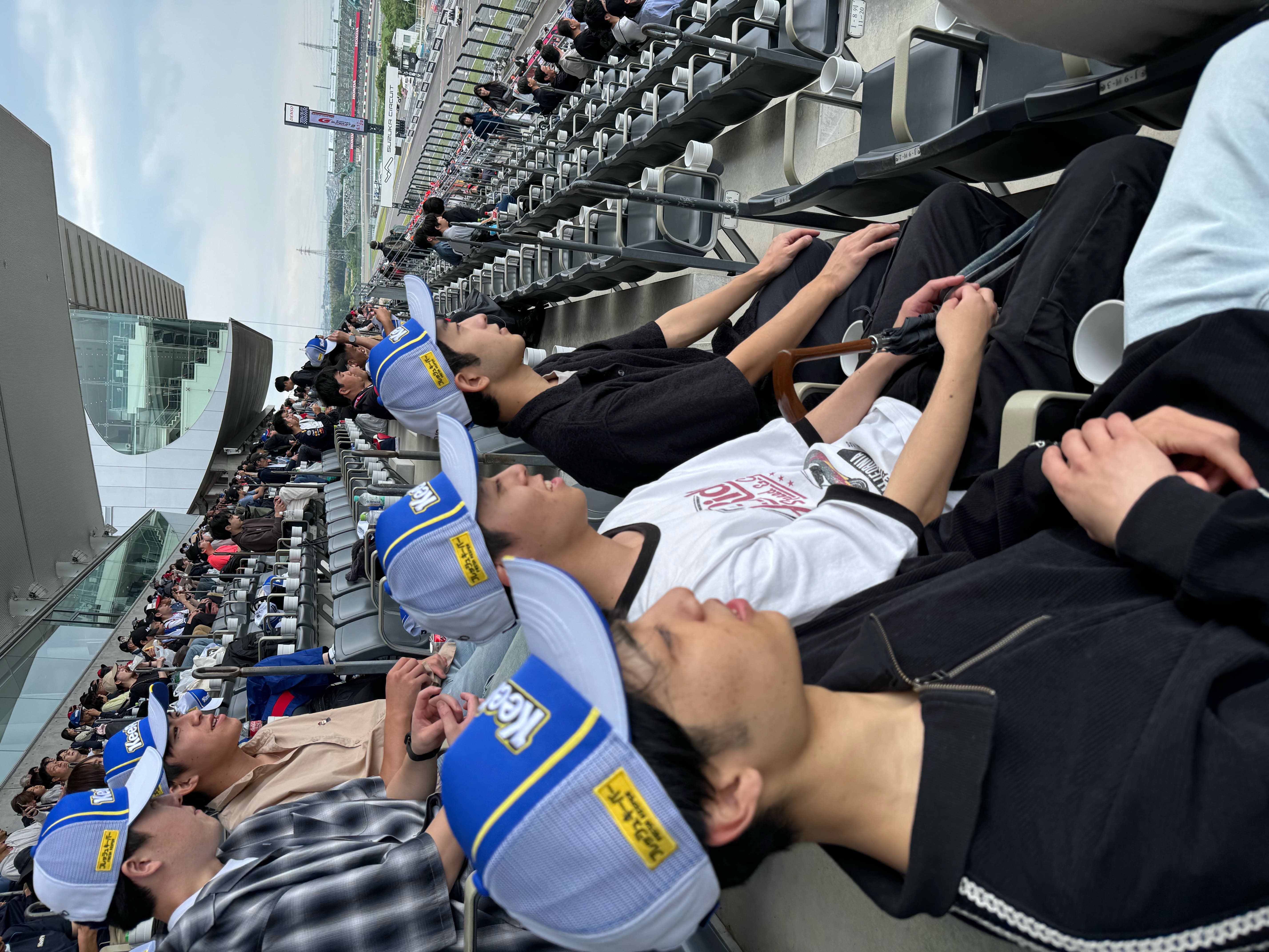 【新卒採用】6/2 GTレース KeePer CERUMO GR Supra 応援しました‼ ｜ EZAKI GROUP エザキグループ